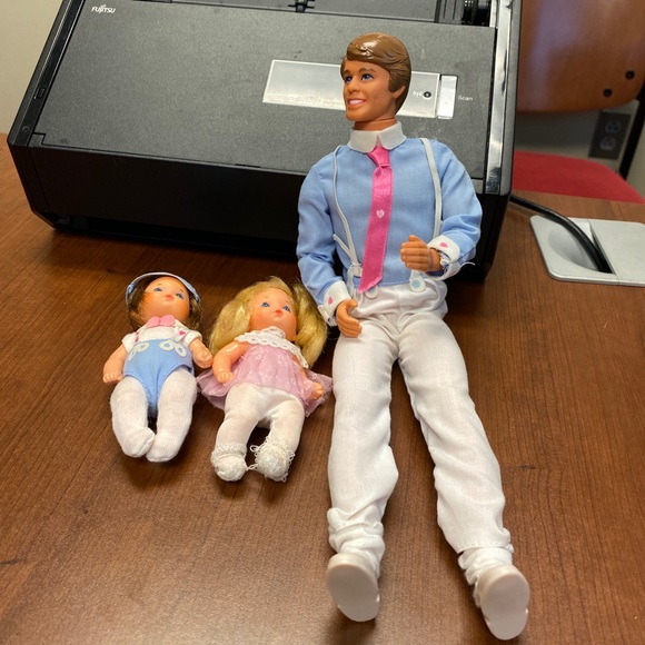 Mattel | Toys | 984 Barbies Friends The Heart Family Dad Babies | Poshmark